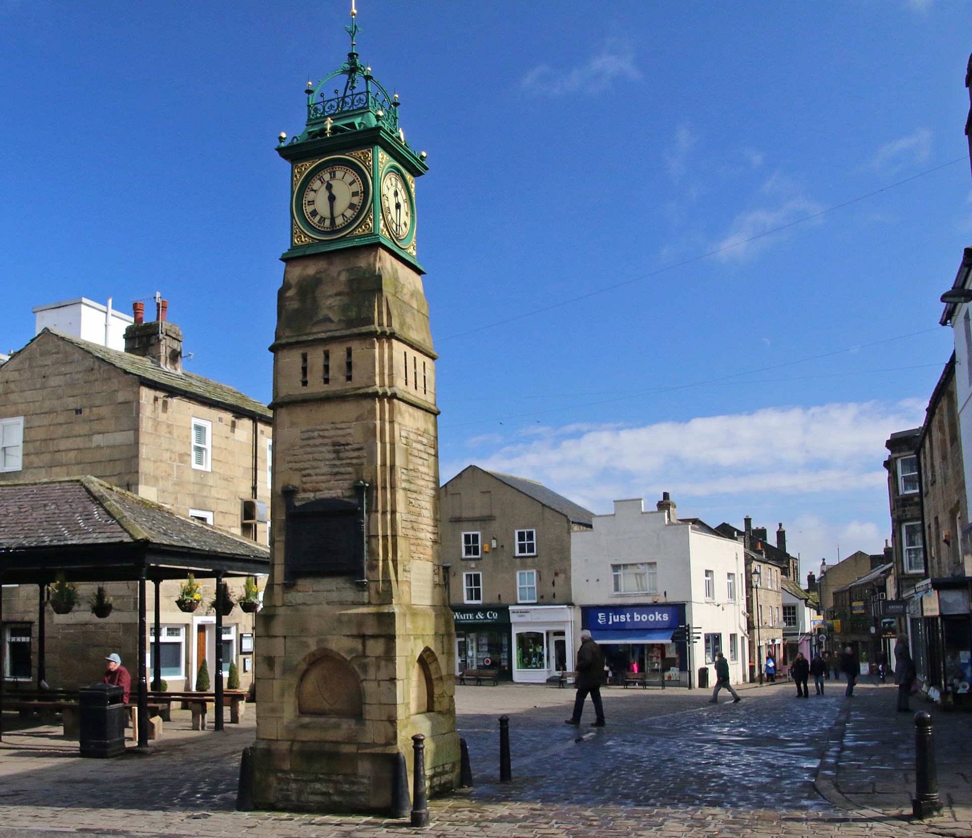 Otley Market Square | Walkers are Welcome (Otley)